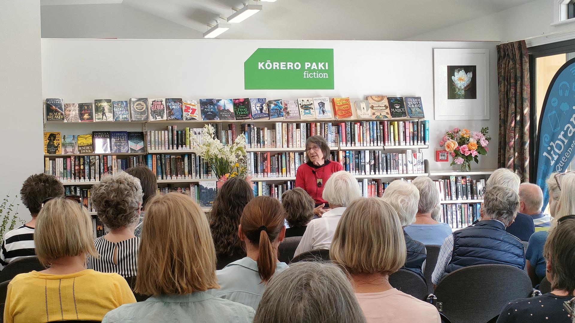 Wānaka Library | Explore | Wanaka Official Website