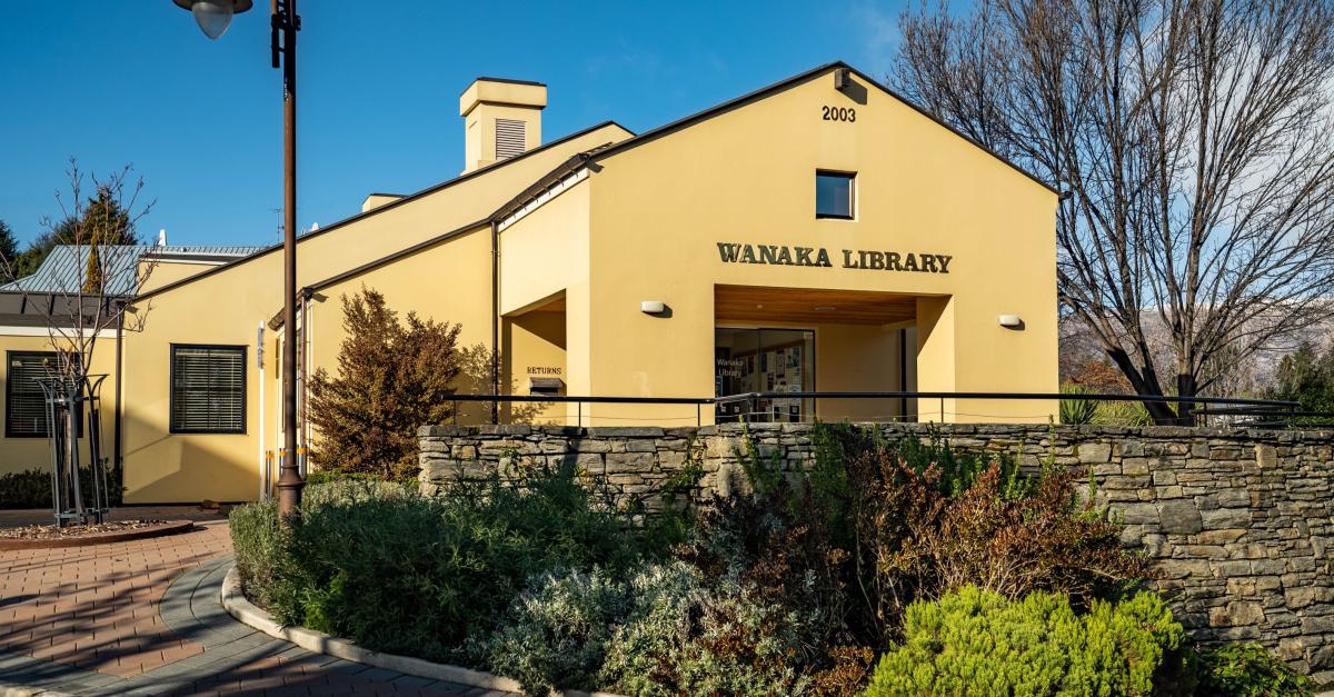 Wānaka Library | Explore | Wanaka Official Website